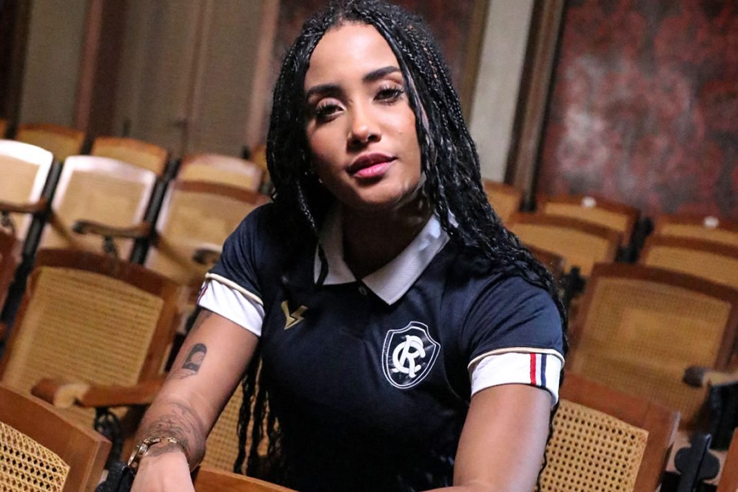 Em homenagem ao Theatro da Paz, Remo apresenta novo uniforme para a ...